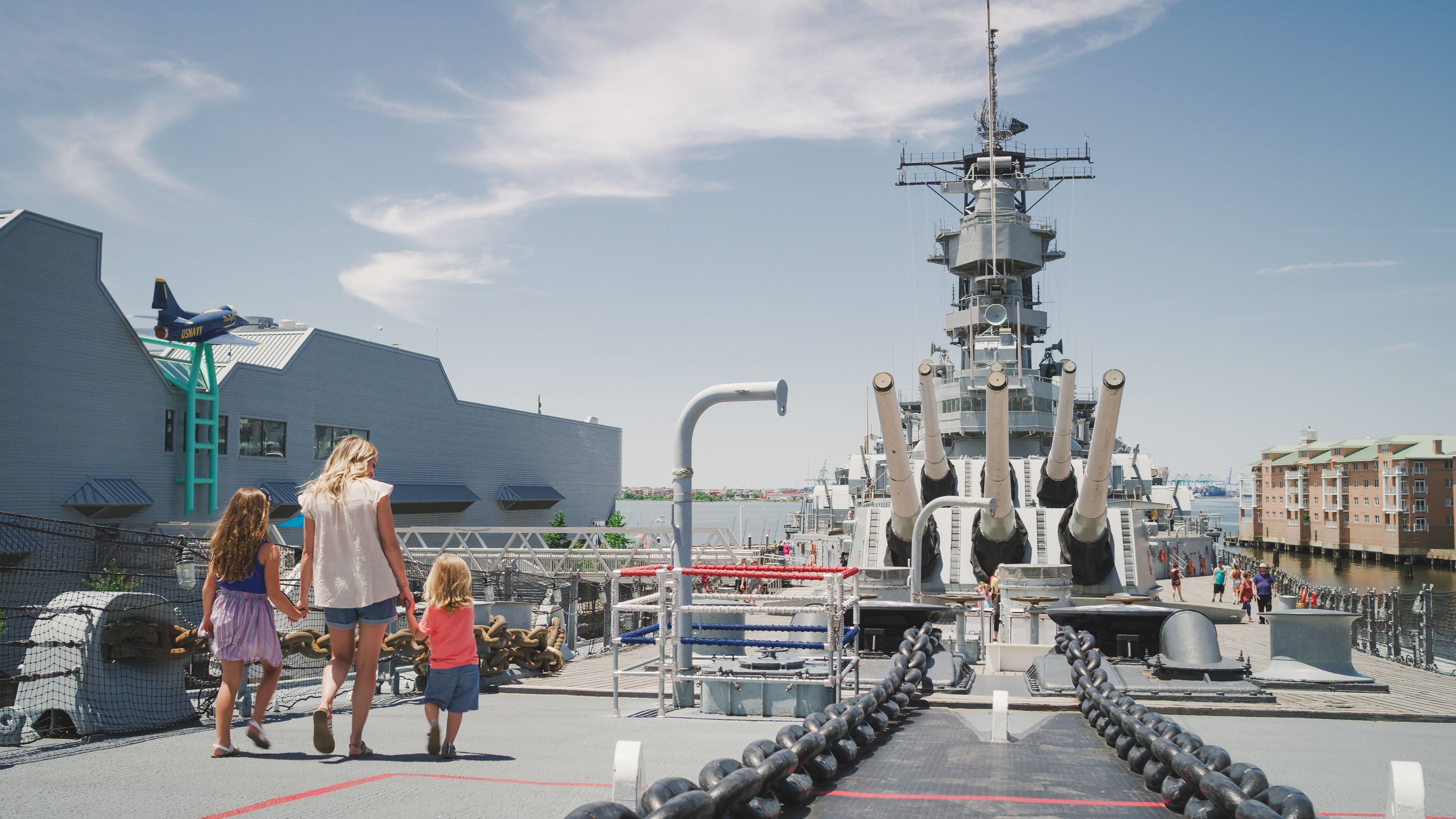 Nauticus Gift Shop | Nauticus & The Battleship Wisconsin